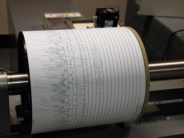 Seismic records may help answer if hurricanes have gotten stronger or ...